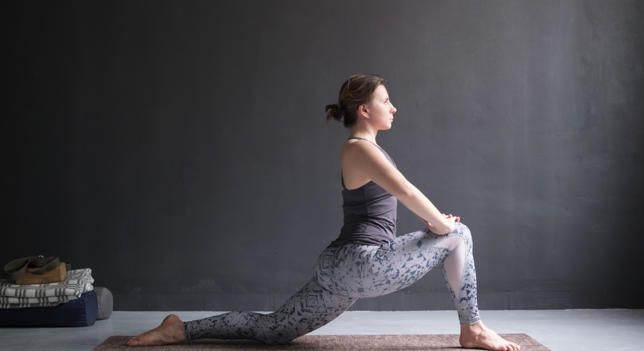 5 Postpartum Exercises To Fix Your Mom Posture